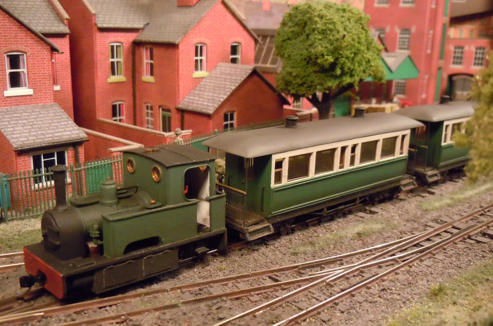 Michael's Model Railways: Skylark and Egger Coaches Completed