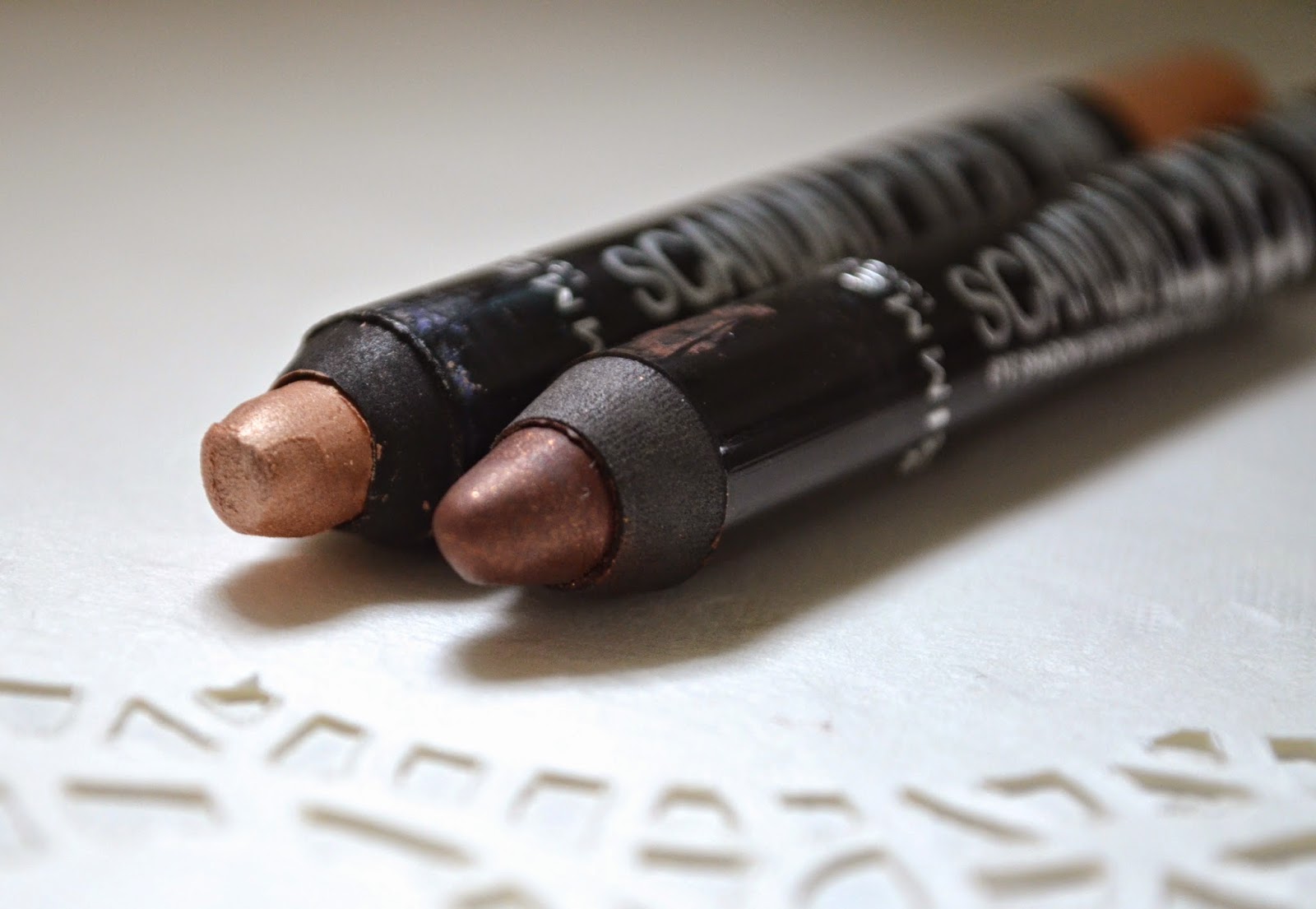 Nails and Teapots : My Top Shadow Sticks