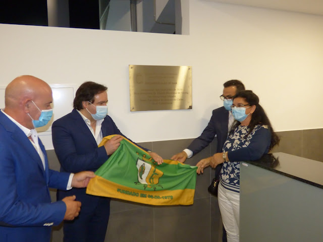 CCD inaugura novo bar em noite de tomada de posse