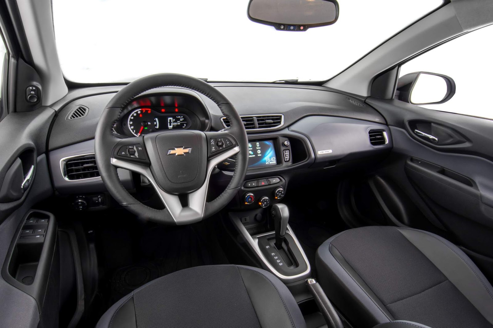 Chevrolet Onix 2019: fotos, preços e especificações