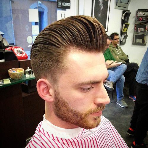 Rad Pompadour, Gaya Rambut Pria Populer Saat ini - penata rambut
