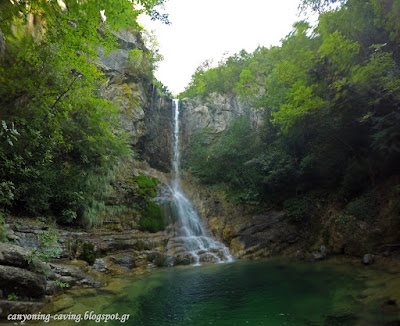 Canyoning - Caving: Καταρράκτης Κόκκινου Βράχου, φαράγγι Ορλιά, Όλυμπος