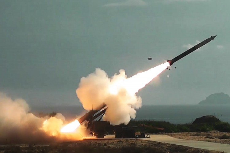 DEFENSE STUDIES: How does the Vietnamese Navy Train with the EXTRA Missile?