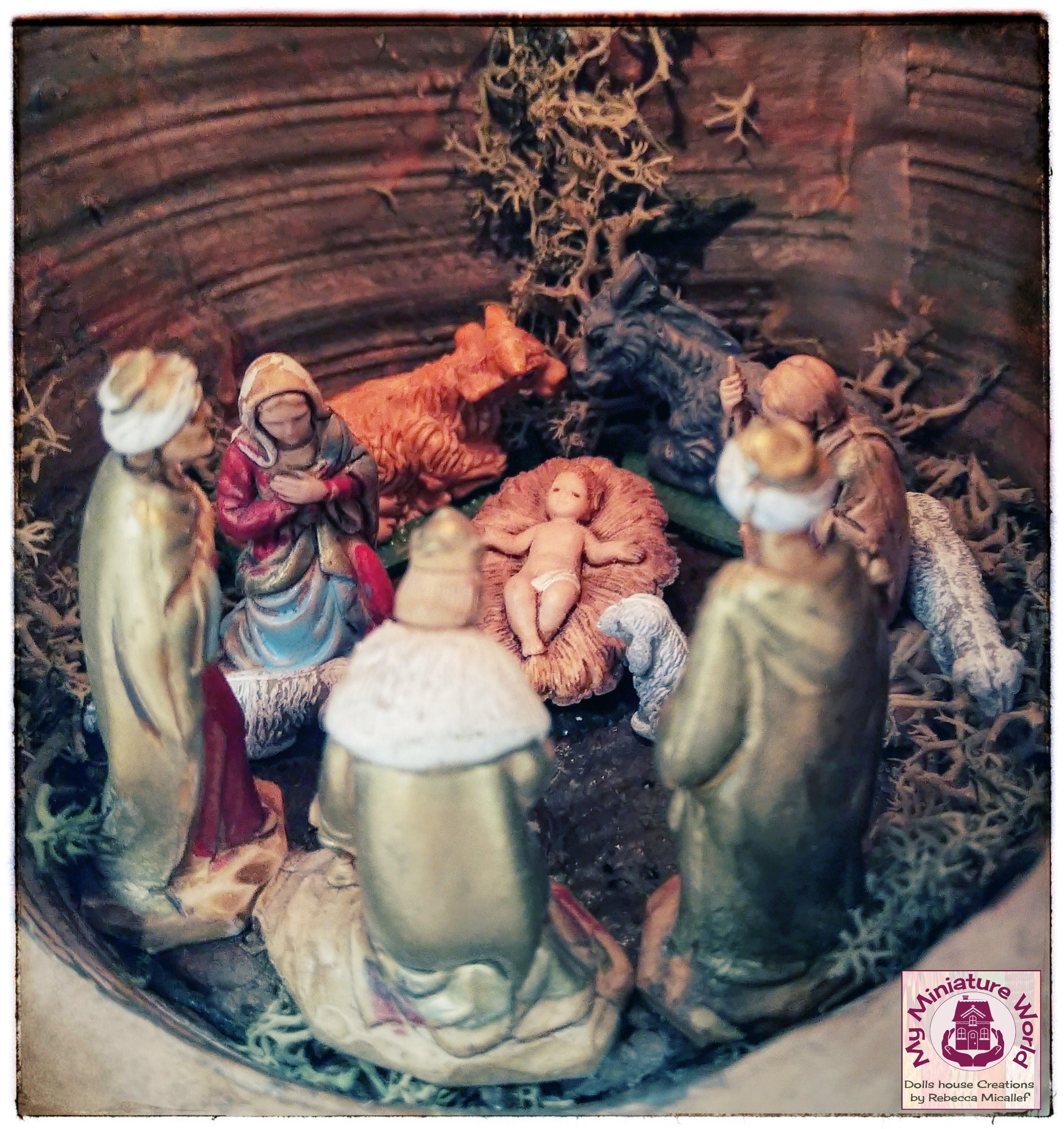 My Miniature World: The Miniature Nativity Scene