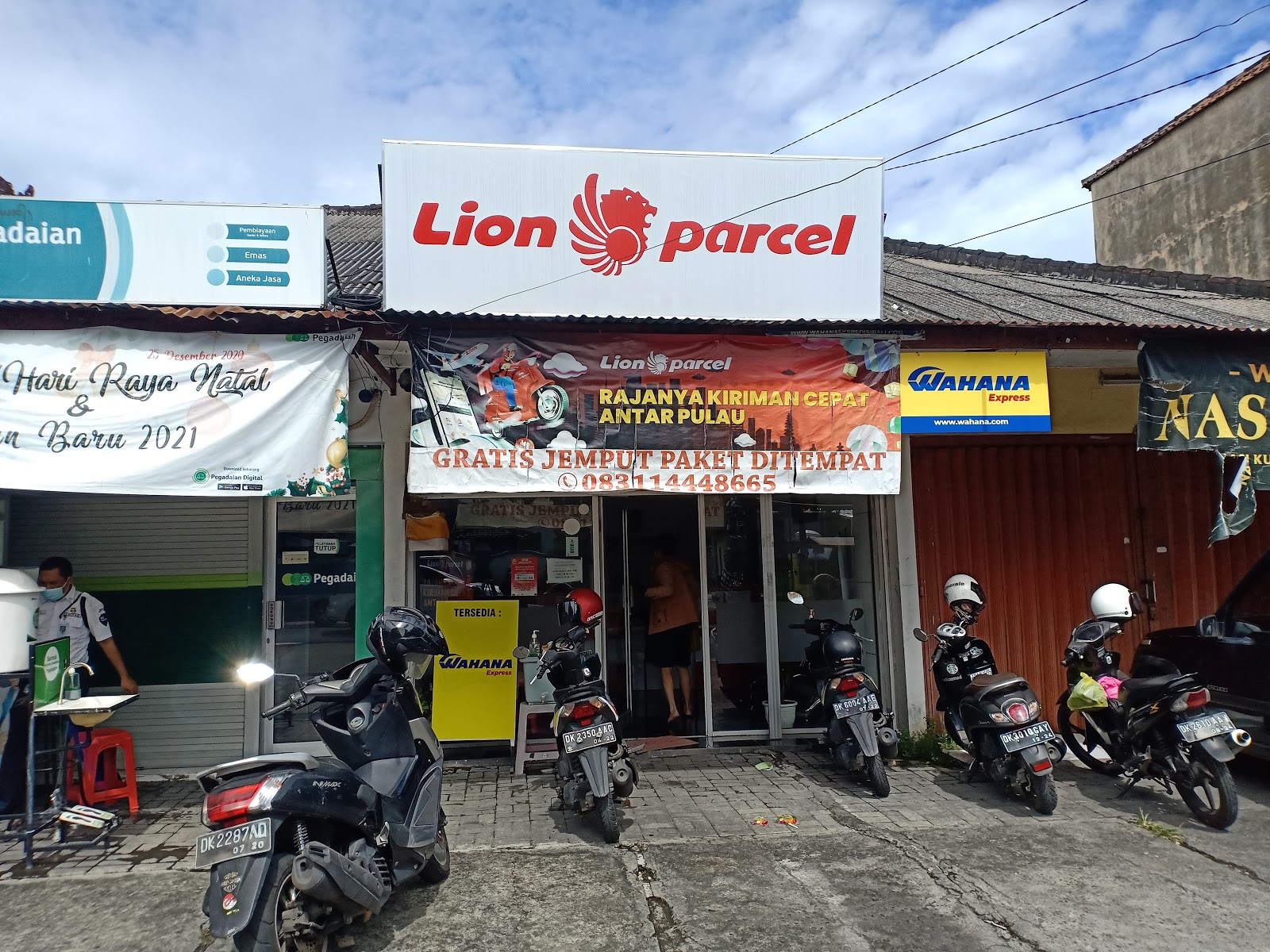 Lion Parcel Lion parcel - AKANLAKU