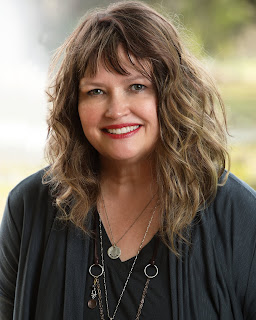 Suite T- The Author's Blog: Find Your Unique Social Media Voice