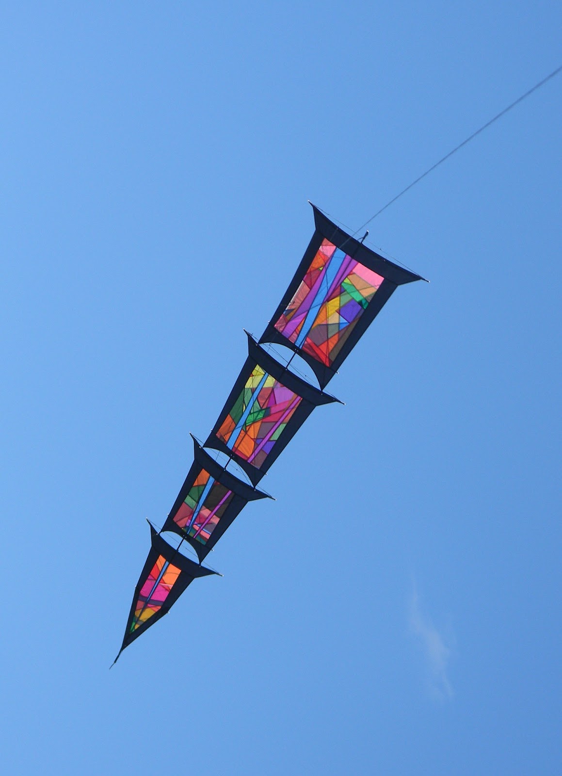 Trevor Reeves - Artisan: Trevor Reeves Artistic Kite Inventory,