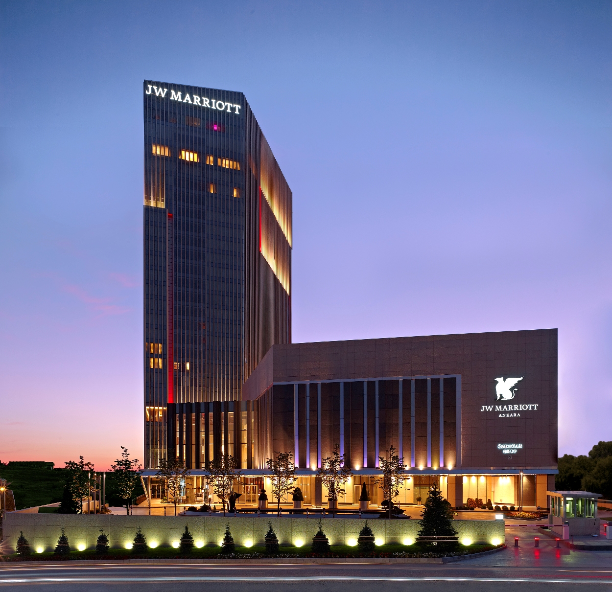 TUR ZM N SES D J TAL MEDYANIN G L SES JW MARRIOTT ANKARA tur-zm-n-ses-d-j-tal-medyanin-g-l-ses-jw-marriott-ankara