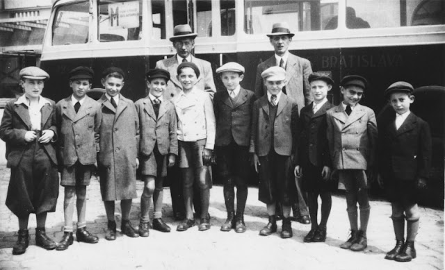 Heroes, Heroines, and History: Saving Jack: A Kindertransport Story