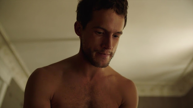 ausCAPS: Rob Heaps shirtless in Imposters 2-02 "Trouble Maybe"