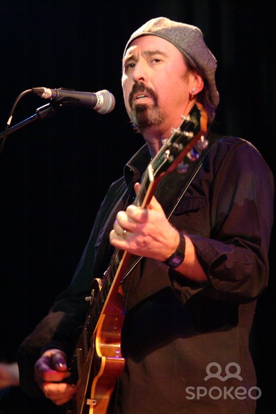 Zona Rock Dan Metal : MICKY MOODY