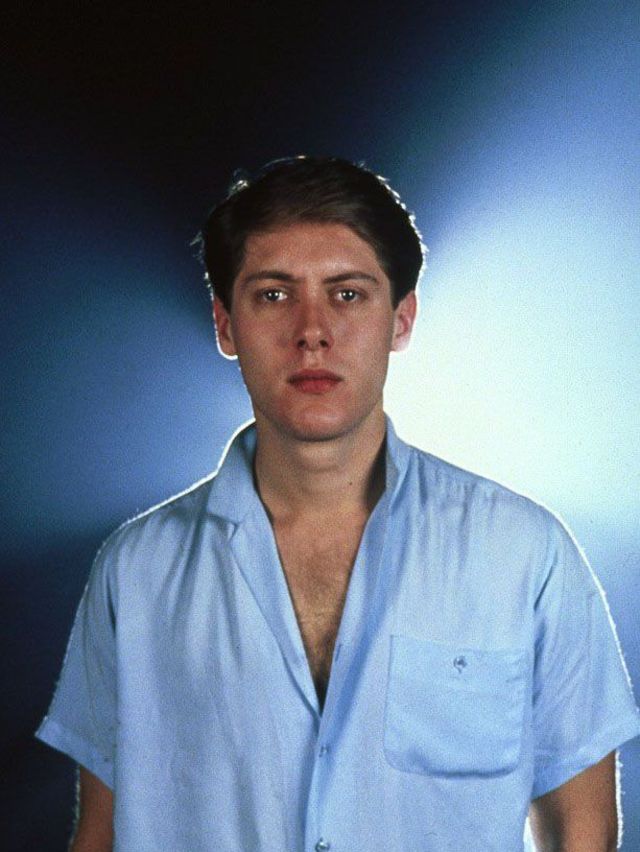 32 Fabulous Portrait Photos of a Young and Handsome James Spader ...