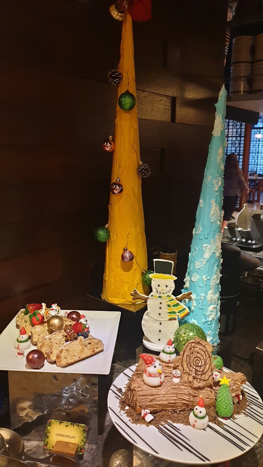 E-Wen Hooi: Christmas Buffet Dinner @ Double Tree by Hilton, Intermark KL