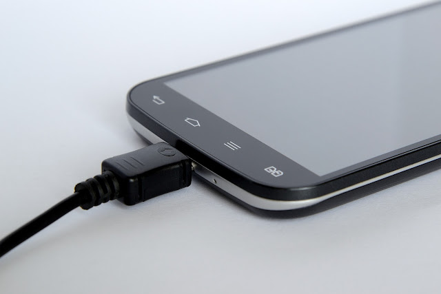 5 Tips to Speed Up Smartphone Charging