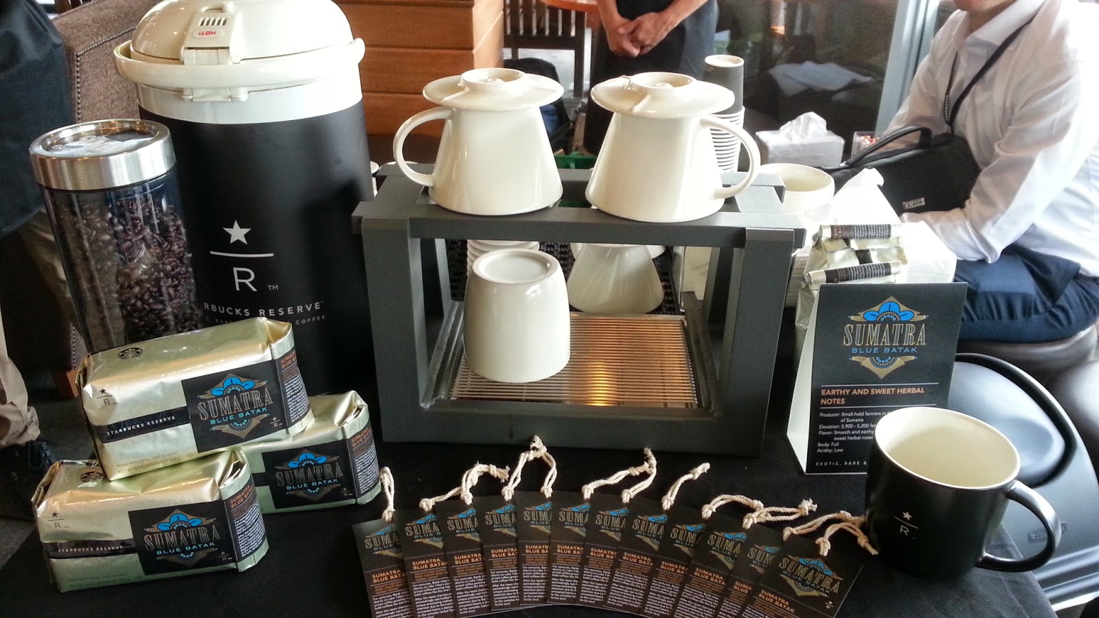 The Philippine Beat: Starbucks Reserve Coffee - my unique coffee experience