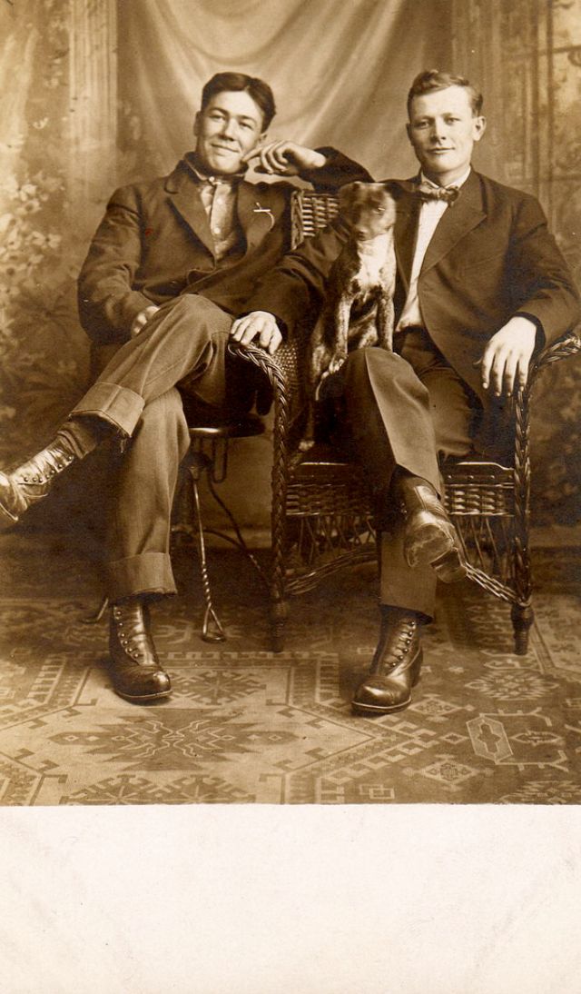 40 Intimate Snapshots Capture Two Men Share Some Quality Time Together ...