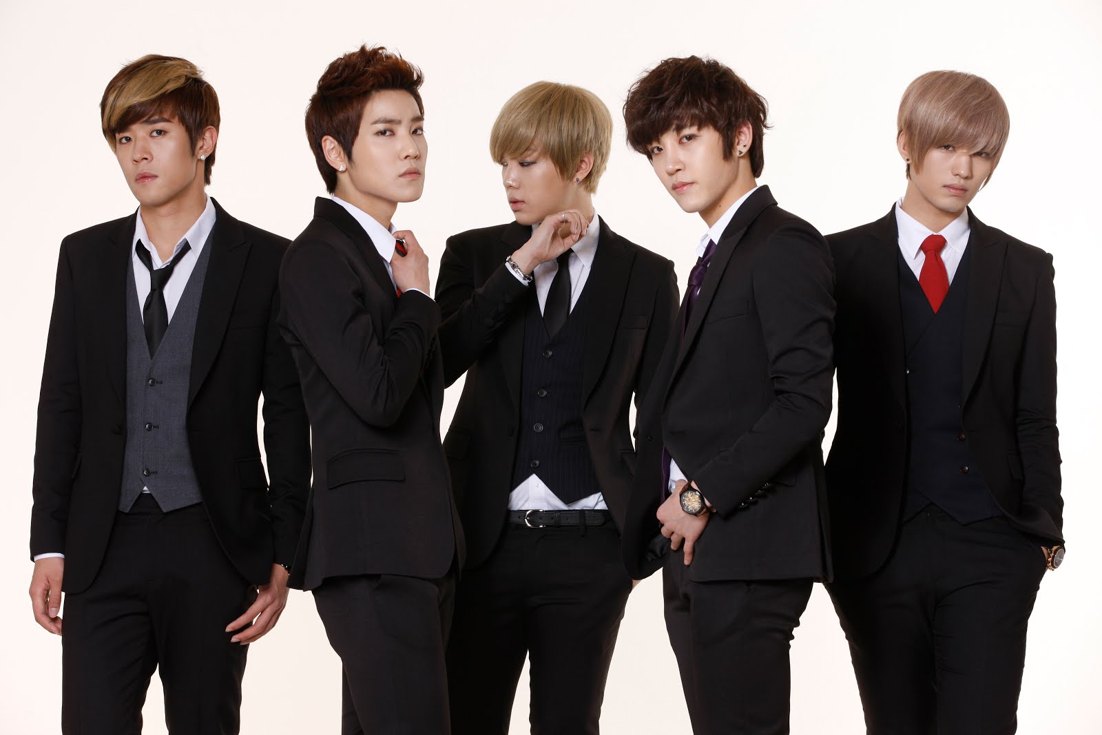 韓美男團體F.CUZ首度來台過春節 登《紅白》會粉絲 - WoWoNews