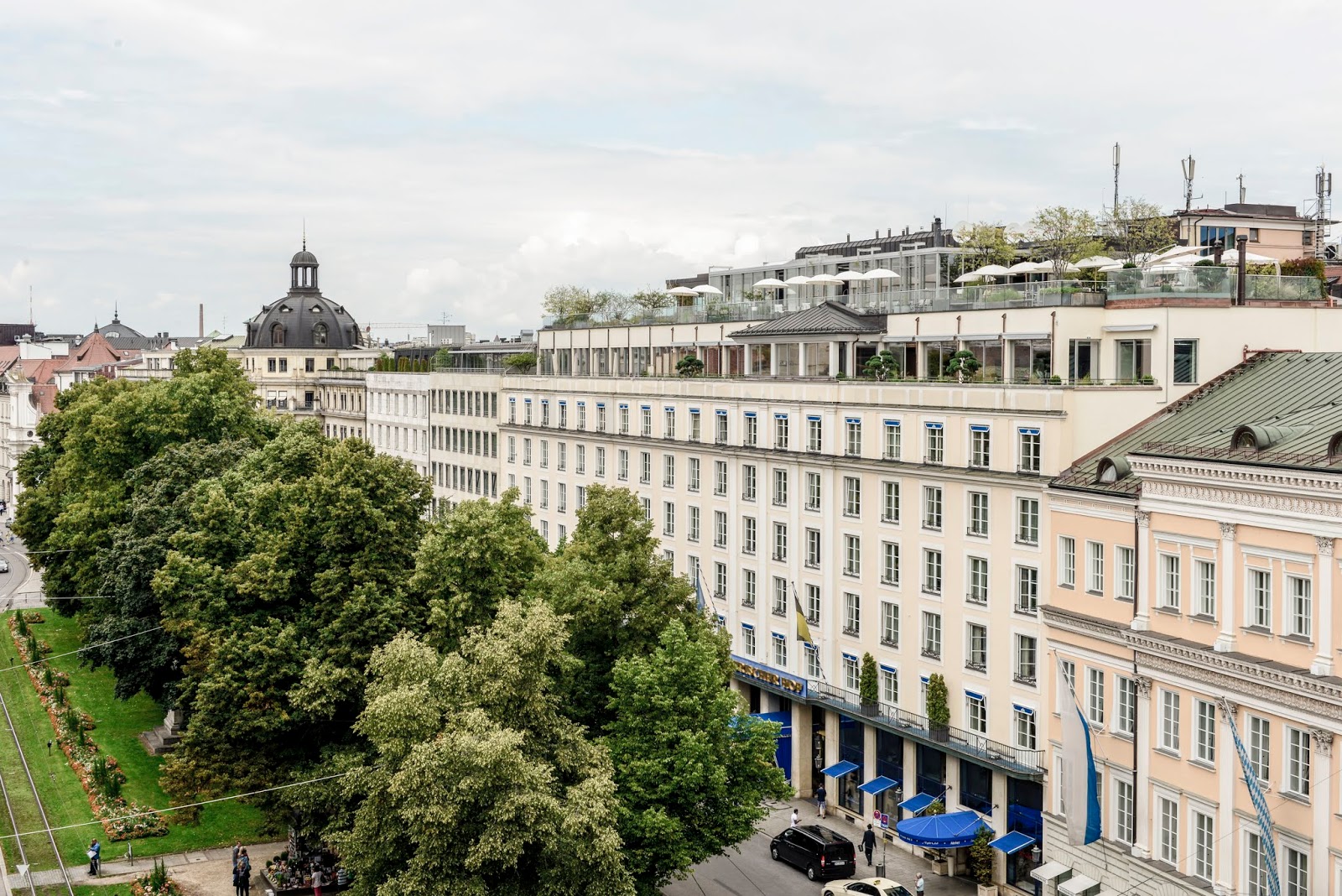 Travel First Class: Luxury Hotel: Bayerischer Hof, Munich