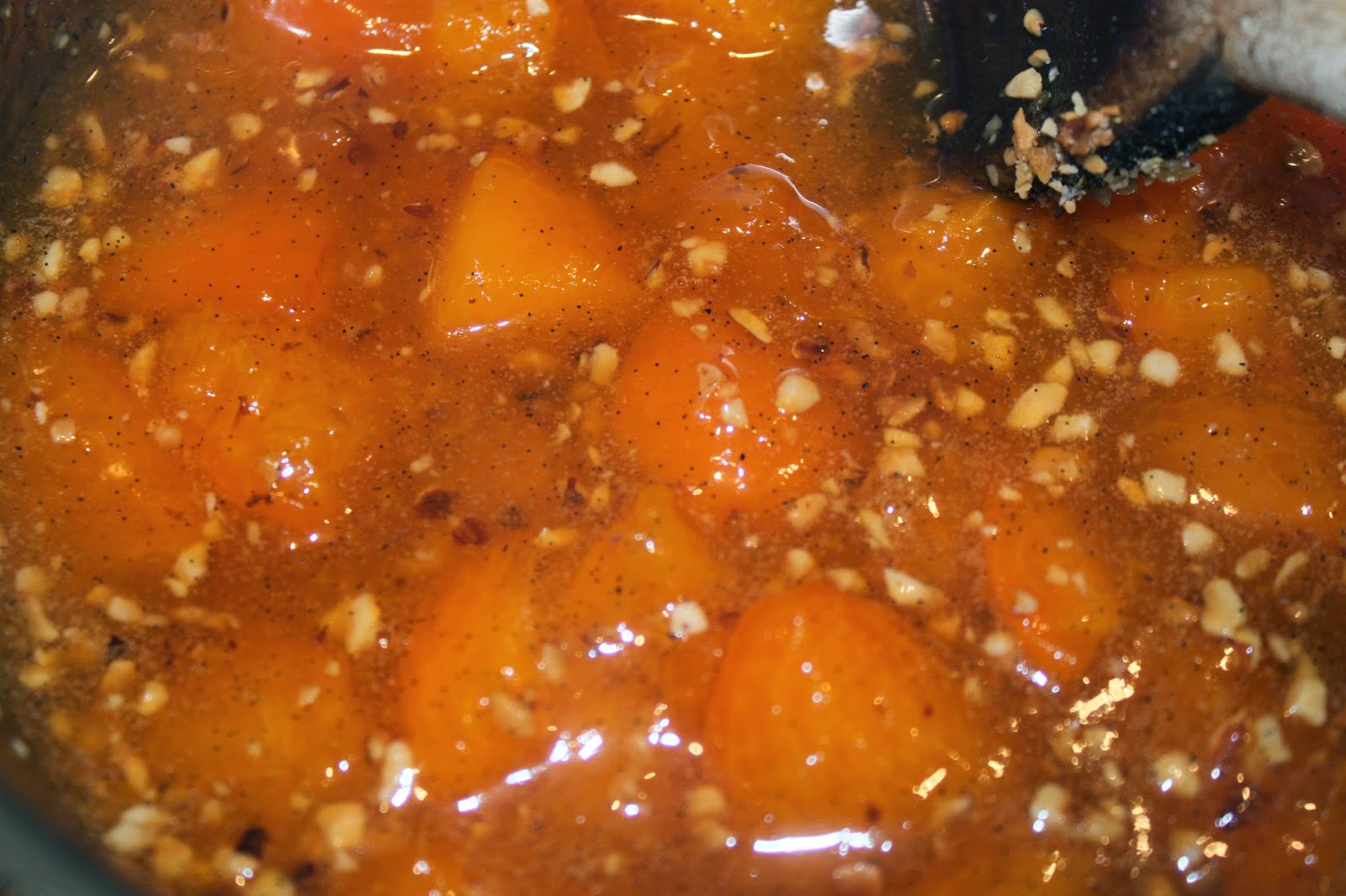 Gâteau Crème Chiboust légère au Nougat et Compotée Abricots - La ...