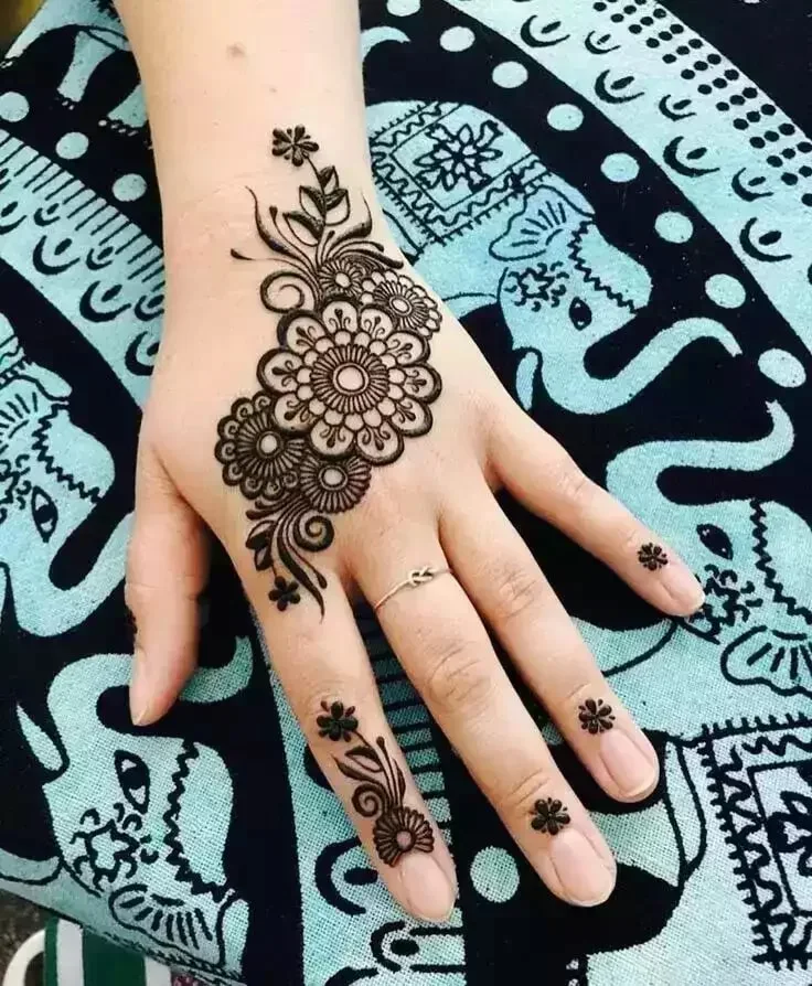 Beautiful and Simple Mehndi Designs with Videos | Daily InfoTainment