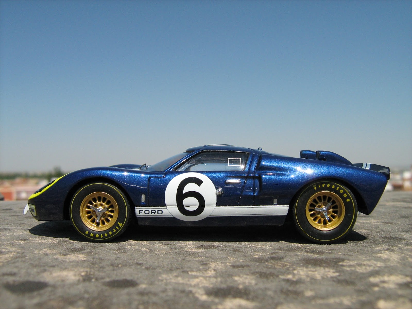 El Garaje Algabeño: Ford GT40 MkII "Le Mans 1966 N.6" de IXO