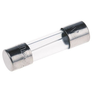 All information about fuses - ElectricalTech : The Electrical Hub