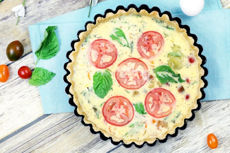 Refreshing Colorful Spring Front Porch and a Delicate Crust Caprese ...