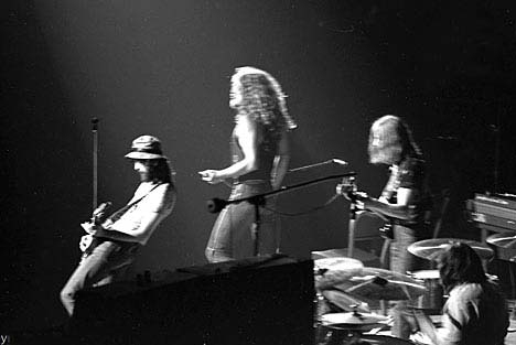 MAGE MUSIC: On This Day 9 September