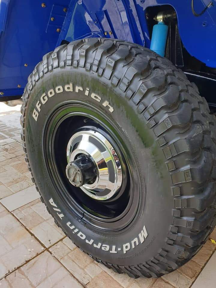 TLC BJ40 thn 1982, lengkap dengan PTO, AC, PS, Velg R16 ban BFG ...