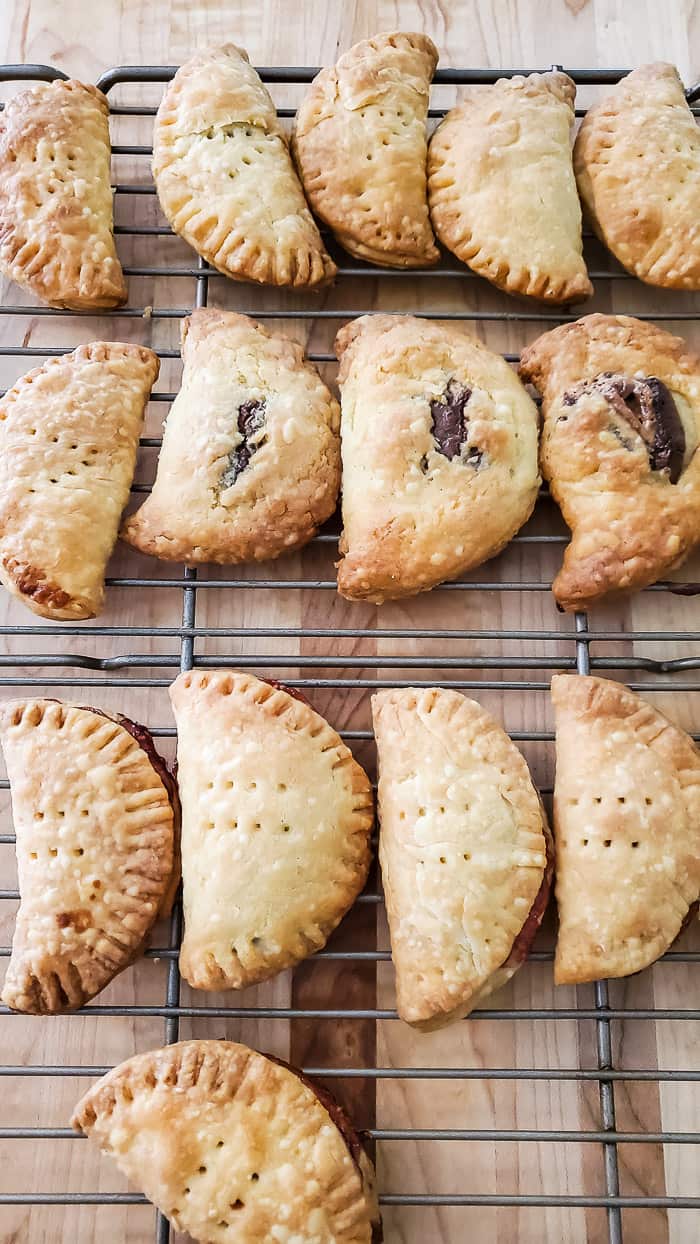 No Fuss Easy Mini Hand Pies - DIY Beautify - Creating Beauty at Home