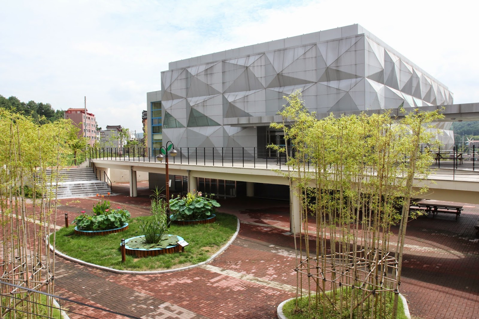 Andrew goes to Korea: All About 창원과학고 (Changwon Science High)