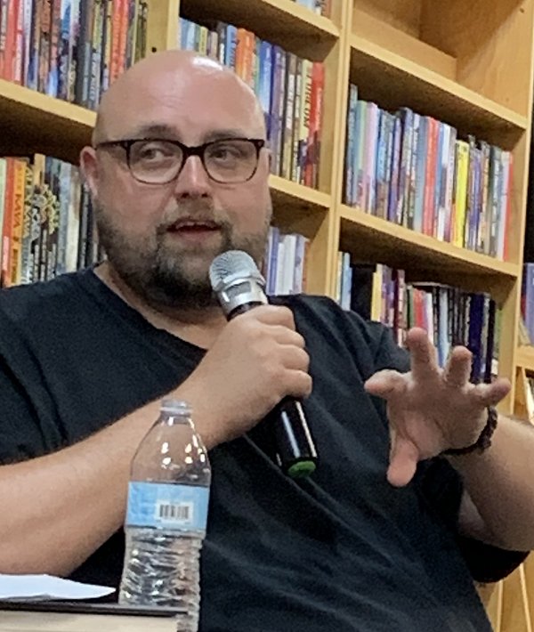 Kittling: Books: Author Steve Cavanagh at The Poisoned Pen!