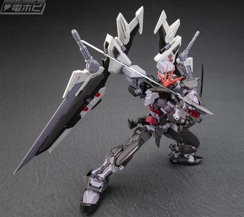 Hi-Resolution Model 1/100 Gundam Astray Noir Sample Images by Dengeki Hobby