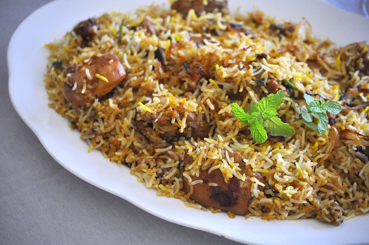 Pinch Of Swad - taste that hits the spot!: Banne Nawab Chicken Biryani