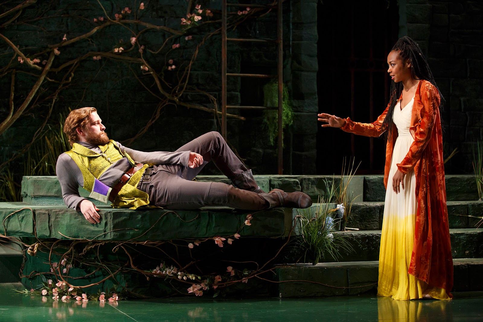 Bonnie's Blog: The Balcony and Beyond: ENTER THE CASTLE OF “CYMBELINE ...