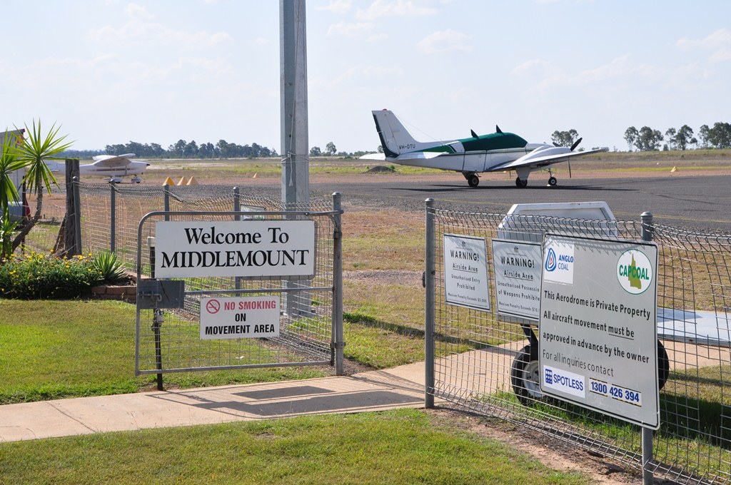 Central Queensland Plane Spotting: Middlemount Aerodrome About to ...