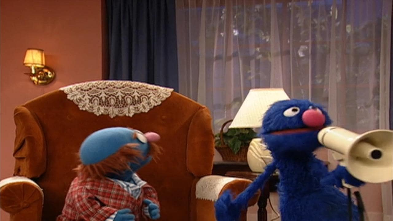 Sesame Street Episode 4156 - Chris Teaches Elmo to Bowl