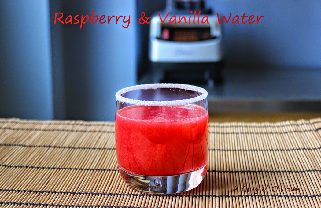 Homemade Raspberry Flavoured Water | A Glug of Oil