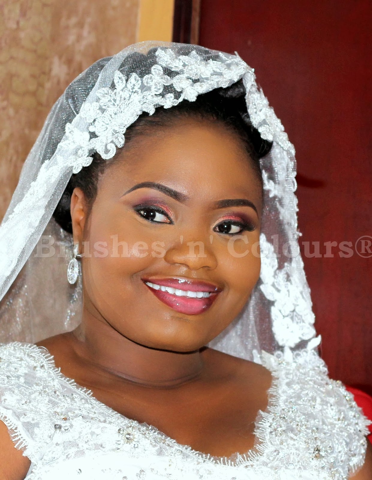 BRUSHES N COLOURS: BIMBO'S BRIDAL MAKEOVER