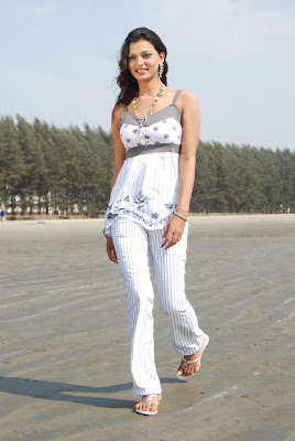 Bangladeshi Celebrities, Glamour girl and Models: Bangladeshi Model and ...