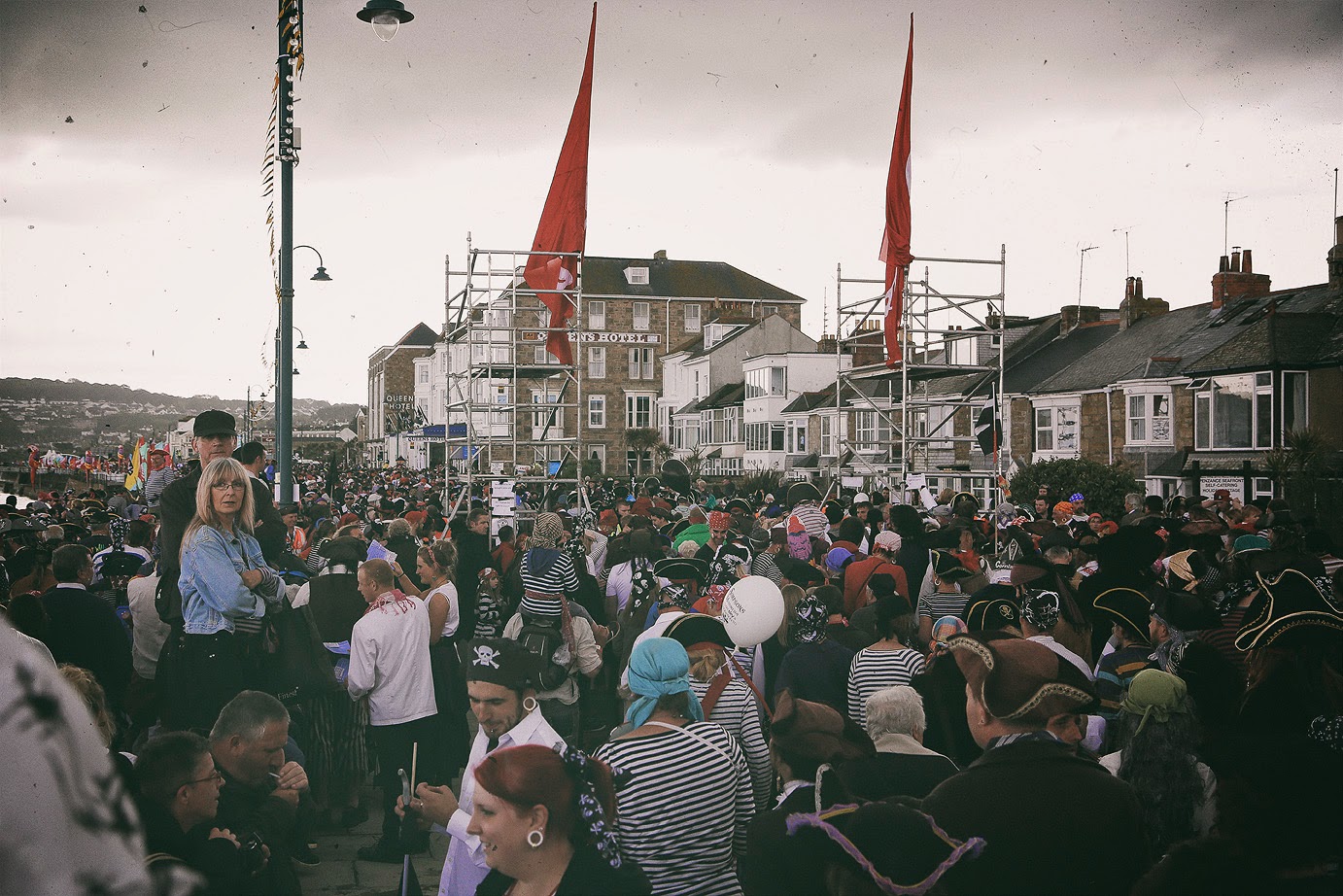 Joe Cockle Photography: Pirates On Penzance Prom 2014