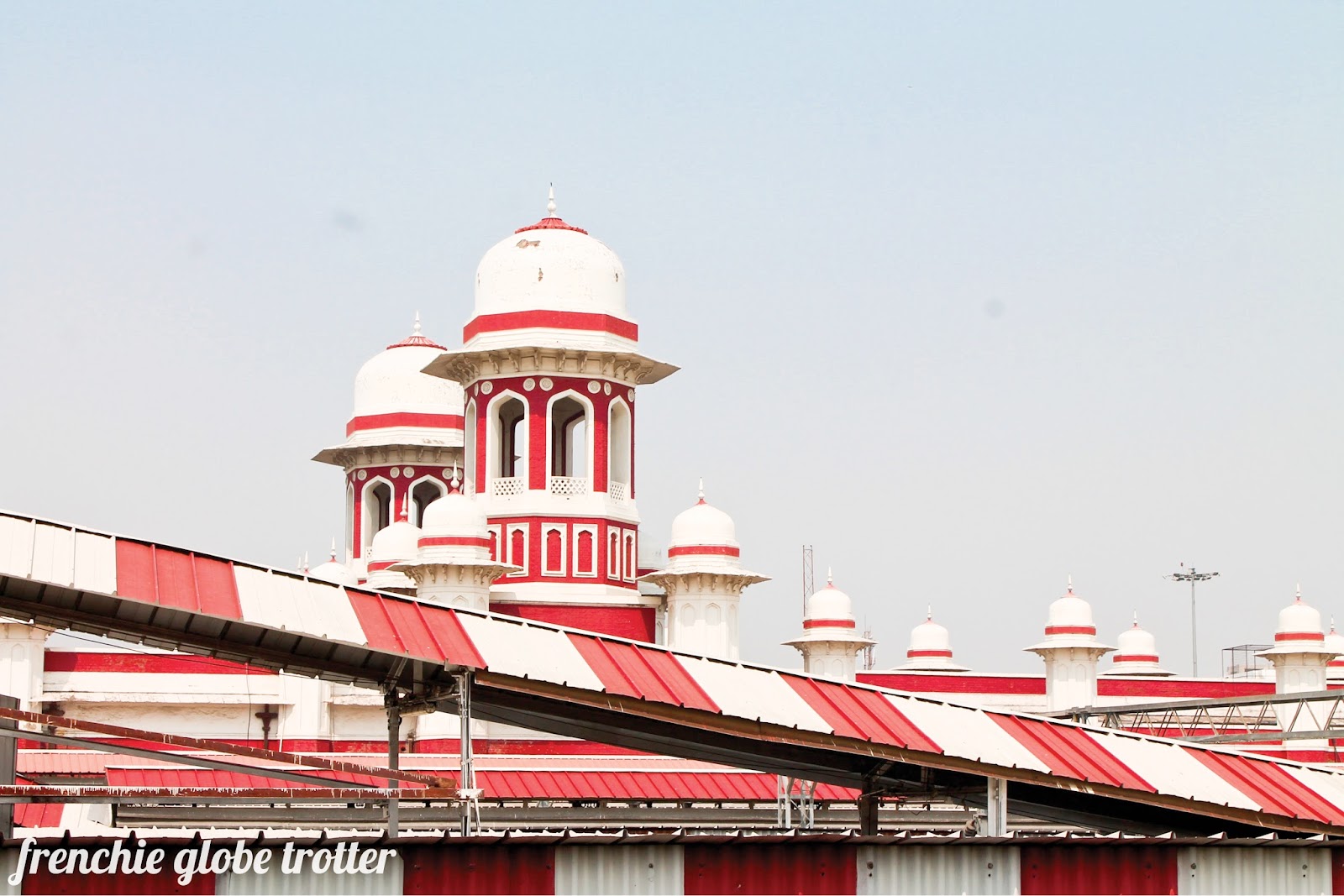 A French Girl and her Travels: Lucknow Charbagh Railway Station, Uttar ...