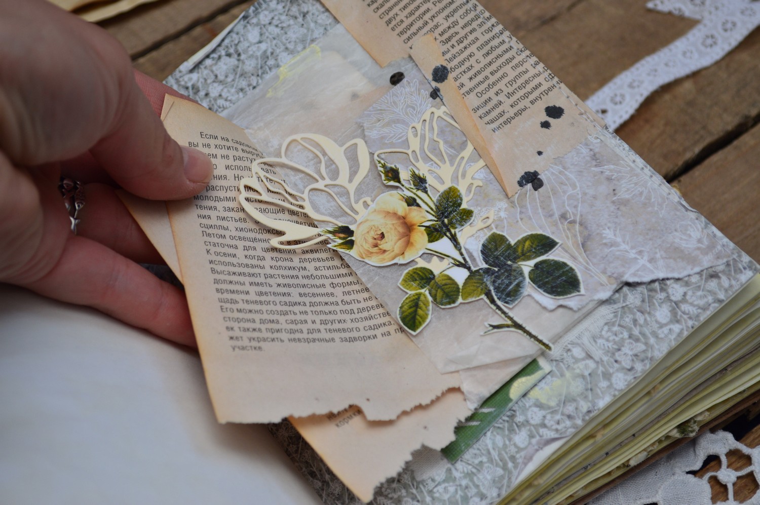 The sacred lotus: Эко-блокнот для Eco Paper