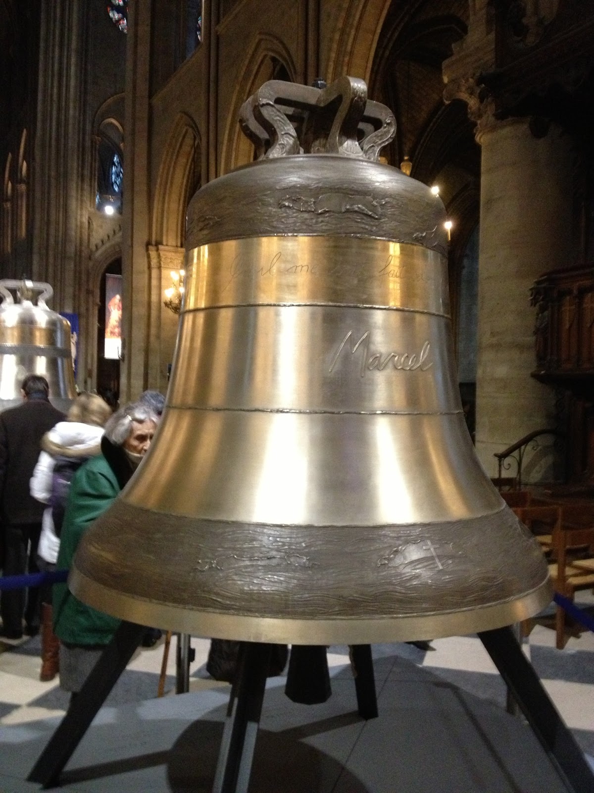 Emmanuel Chaussade: Les nouvelles cloches de la cathédrale Notre Dame ...