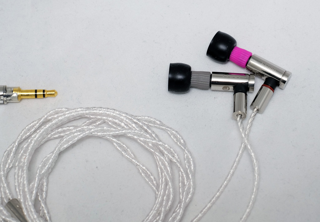 Sandal Audio: final E5000 イヤホンのレビュー