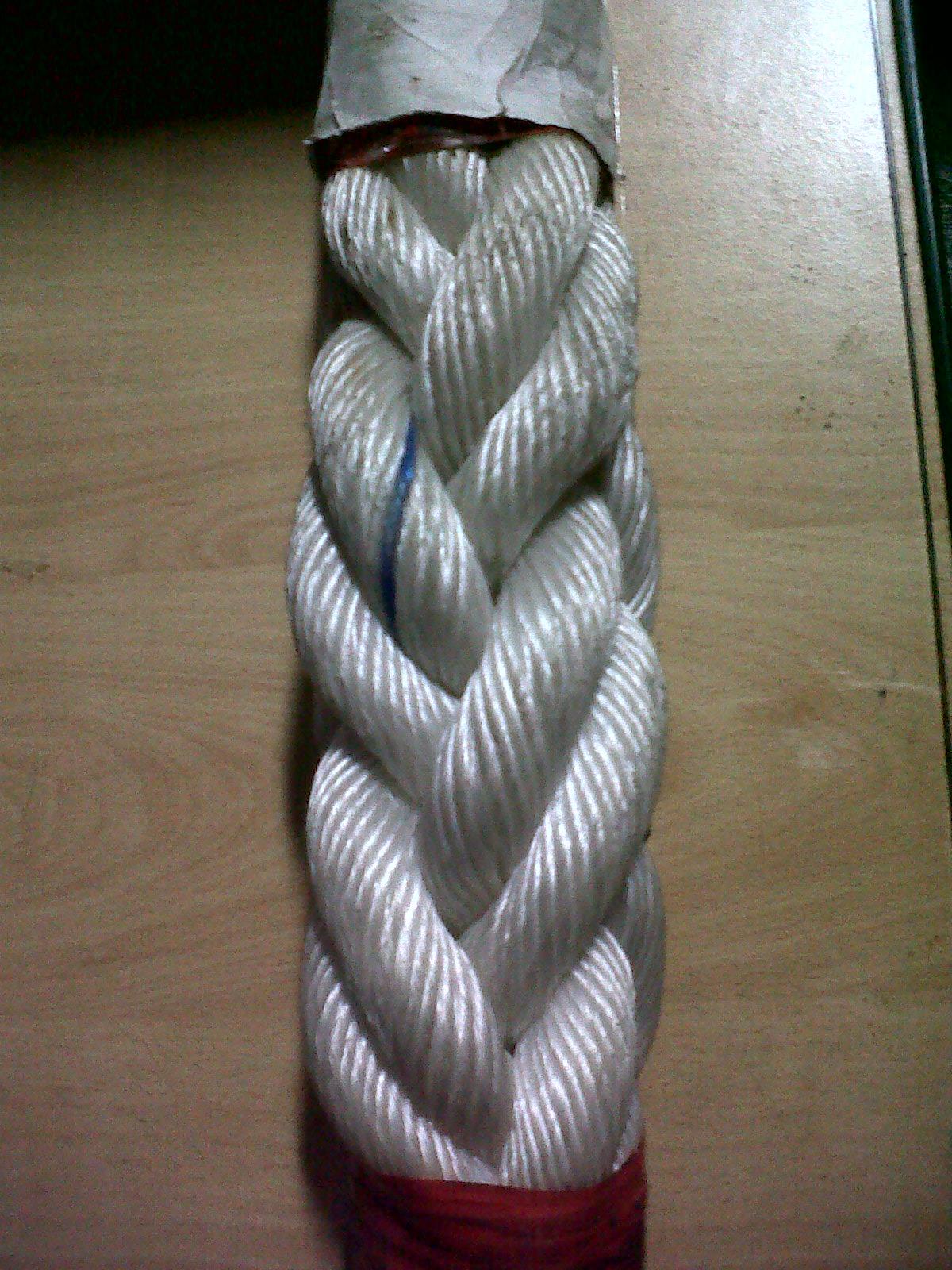 Jual Genset dan Mesin kapal Makassar: Jual tali Tross tali PP tali ...