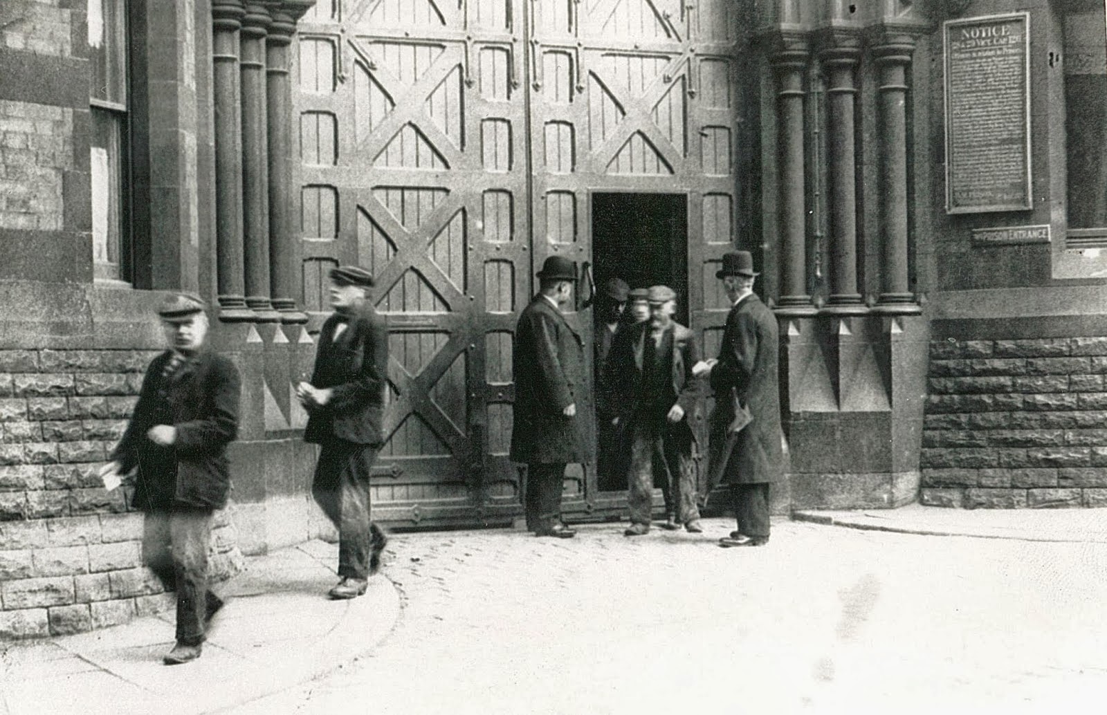 Andrew Simpson: More thoughts on those Gangs of Manchester from the ...