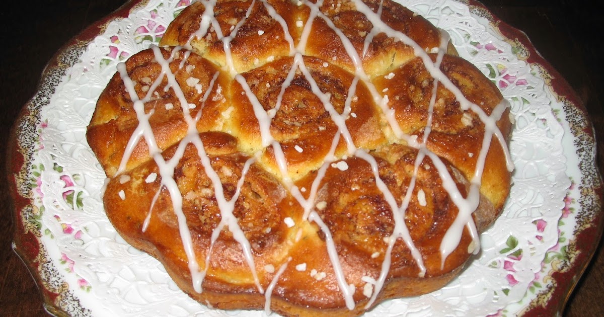 Helkan Keittiössä: Gluteeniton Pullataikina