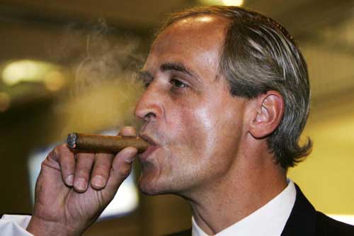 The Blonde Bounty Hunter: Florian Homm - the Target