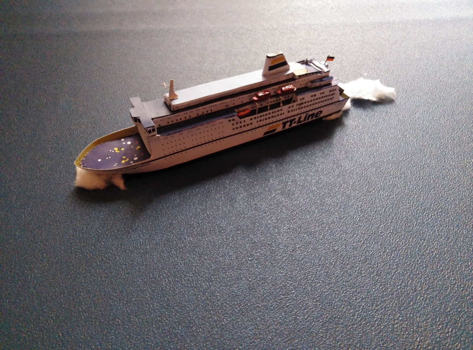 LAS MAQUETAS DE MAMARRO - PAPER MODEL: FERRY NILS HOLGERSSON / NILS ...